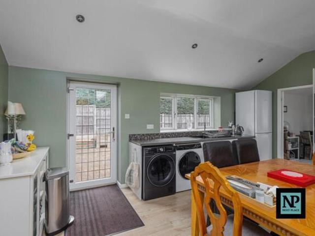 Bungalow 3 Bedroom For Sale Tamworth Staffordshire 375000 ES100456505