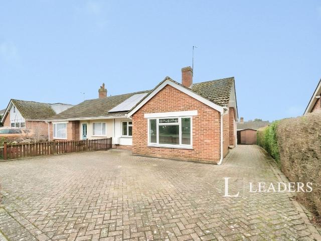 Bungalow to rent in Winston Avenue, Lowestoft, Suffolk, NR33 | Leaders