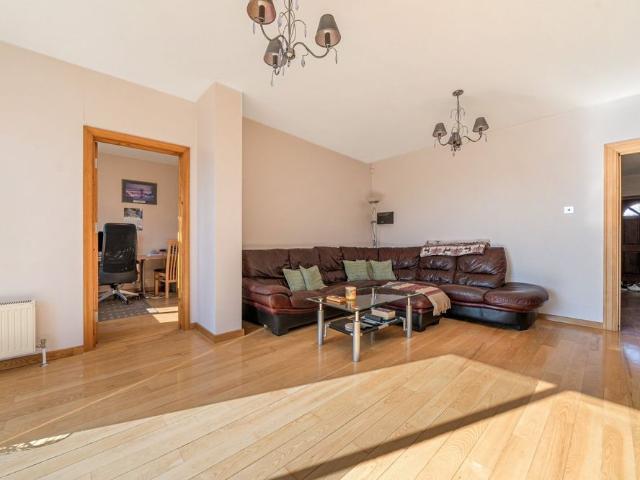 Bungalow to rent Woodside Road, Bexleyheath, DA7
