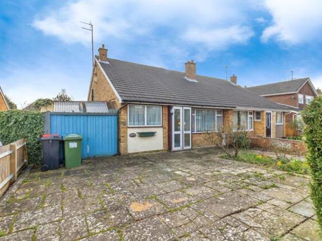 Bungalow With 2 Bedroom Bletchley Milton Keynes DS88601513