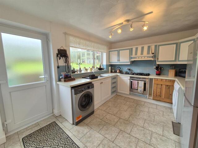 Bungalow With 3 Bedroom Whitwick Whitwick DS87395316