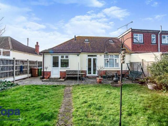 Bungalow With 3 Bedroom Bexley Greater London DS86349577