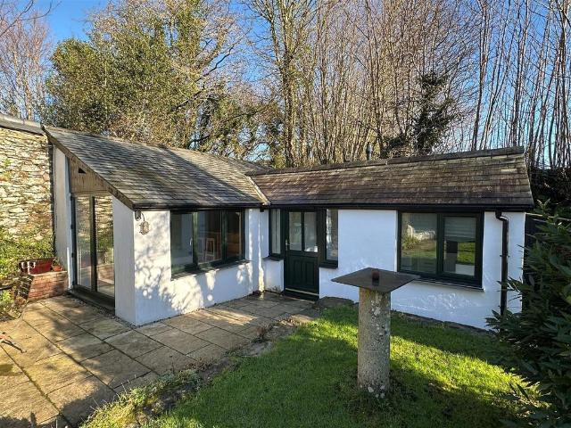 Bungalow for sale