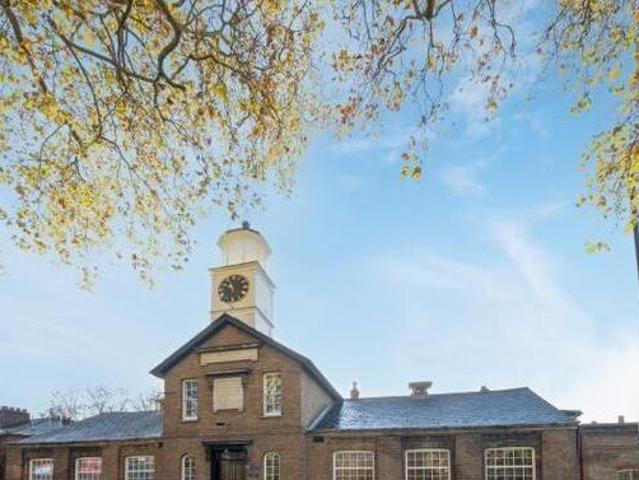 Bungalow For Sale In Mitcham, Surrey