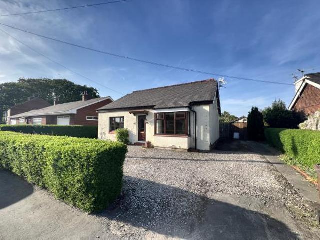 Bungalow Lancs Lancashire 90355175