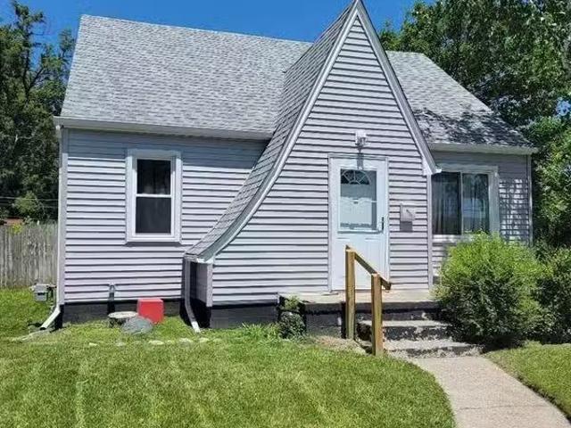 Bungalow, Single Family Warren, MI 8525 Jackson Ave
