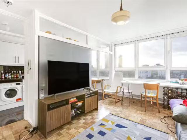 Bunhill Row, London, EC1Y 8NQ