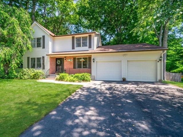 Bunker Cir, East Longmeadow, Home For Sale