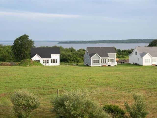 Bunker Hill Xing, Portsmouth, Home For Sale