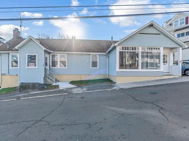 Bunker Hill Ave, Waterbury, Home For Sale