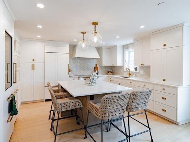 Bunker Hill St Unit,boston, Condo For Sale