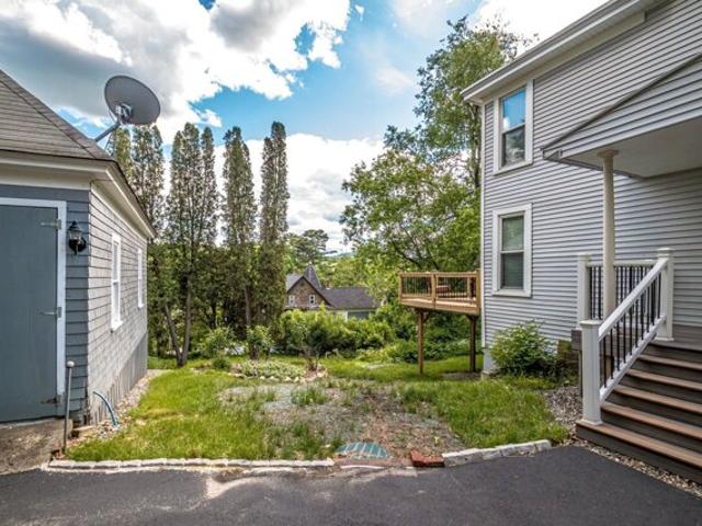 Bunker Hill St, Lancaster, Home For Sale