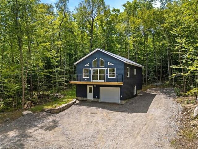 Bunker Ln, Hartland, Home For Sale