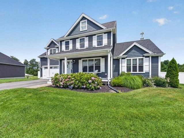 Bunker Ln, Lakeville, Home For Sale