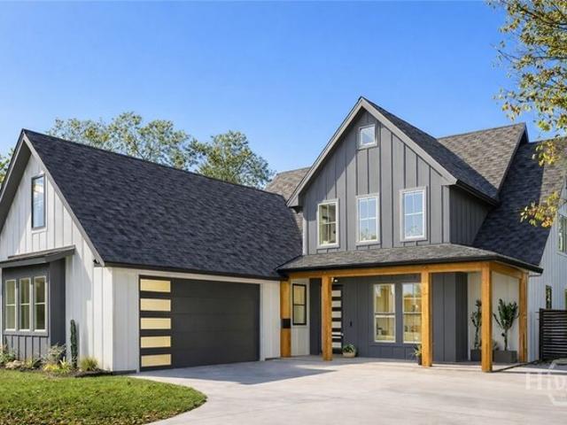 214 Bunker Ln, Westminster, SC 29693