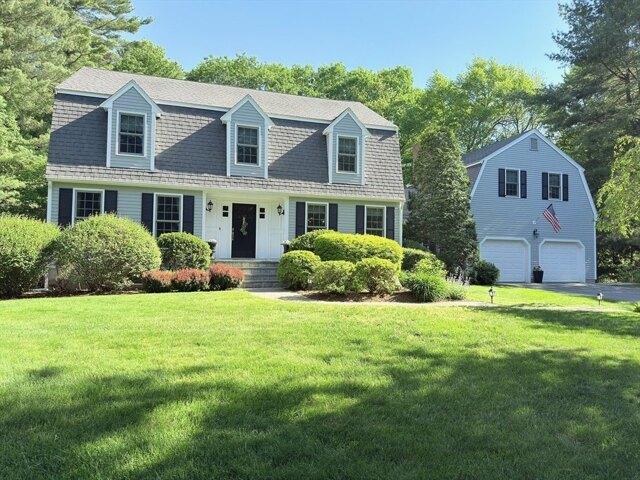Bubbling Brook Rd, Walpole, Home For Sale