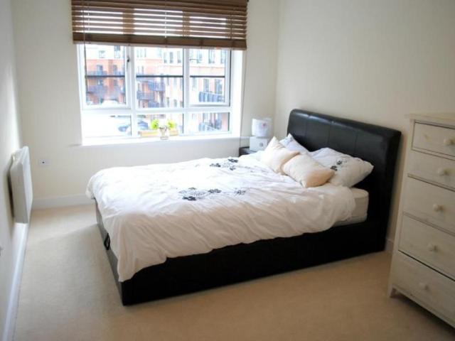 Buccaneer Court, Farnborough, Hampshire, GU14
