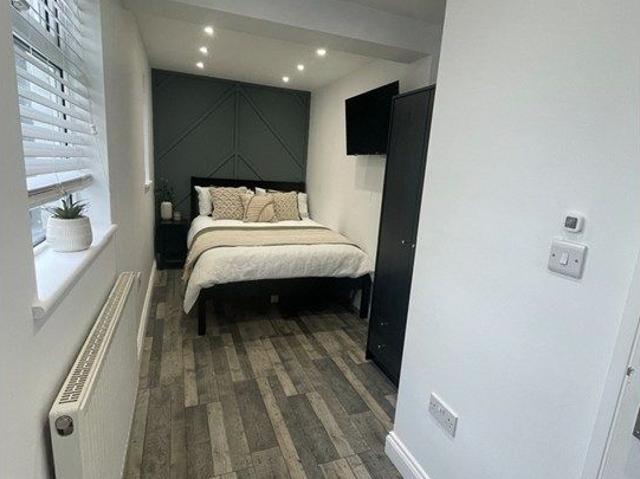 Buccleuch Street, Kettering NN16, Room to rent, £620 pcm | PrimeLocation