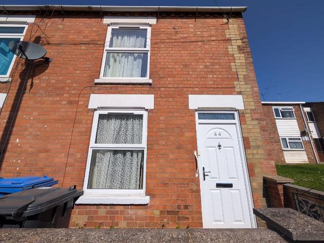 Buccleuch Street, Kettering NN16, 3 bed end terrace house to rent, £1,200 pcm | PrimeLocation