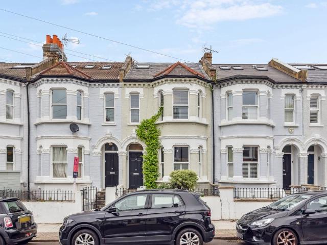 Bucharest Road, London, SW18 5 bed terraced house to rent £5,000 pcm £1,154 pw