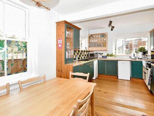 Buckeridge Road, Teignmouth, 5 Bedroom Terraced
