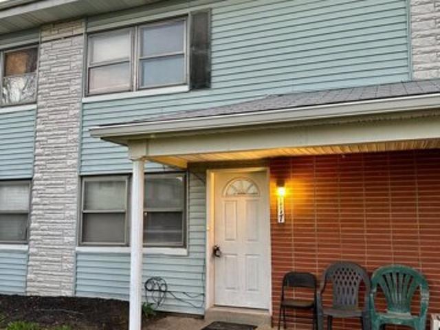 Buckeye Cir, Columbus, Condo For Sale