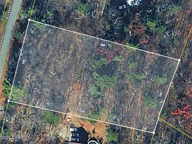Buckeye Ln, Milford, PA 18337