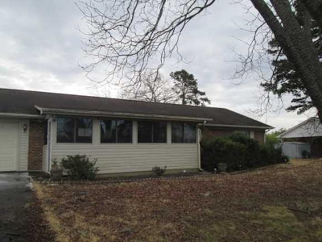 Buckhorn Dr