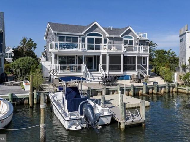 Buckingham Ave, Harvey Cedars, Home For Sale