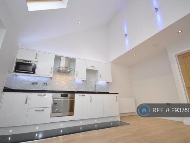Buckingham Corner, Bicester, OX26 1 bed flat to rent £1,450 pcm £335 pw