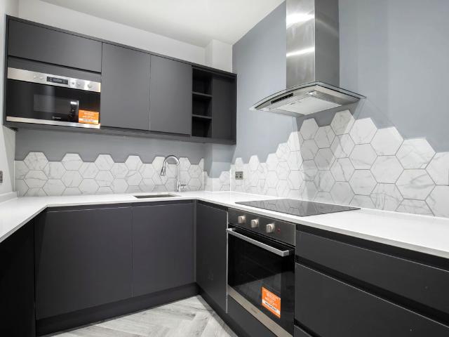 Buckingham Court, Wellington Street, Cheltenham GL50, 2 bed flat to rent, £1,350 pcm | PrimeLocation