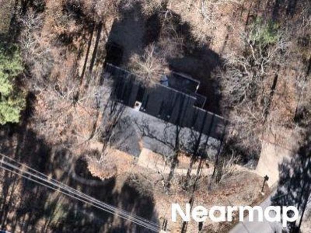 Buckingham Dr