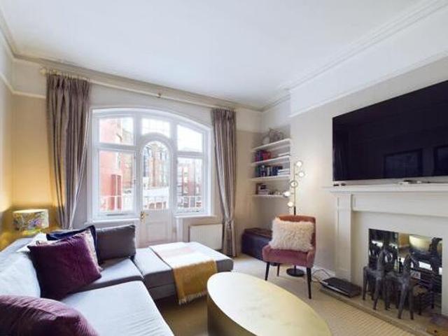 Buckingham Gate, Buckingham Court, Westminster, 2 Bedroom Apartment