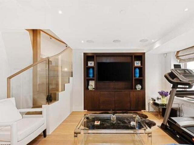 Buckingham Gate, Westminster, 1 Bedroom Apartment