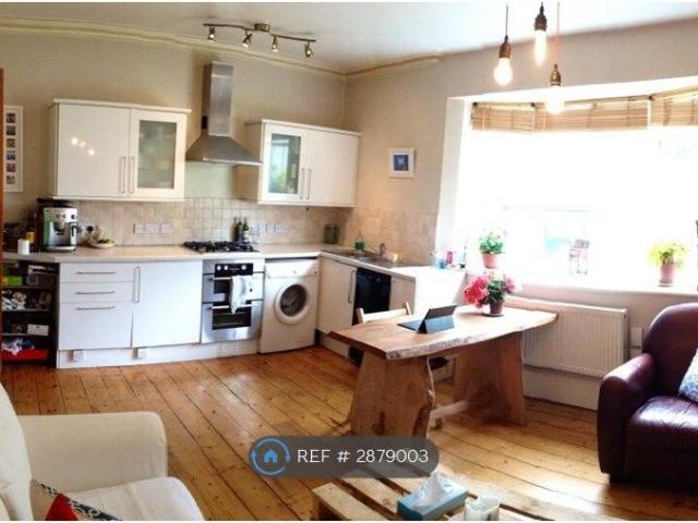 Buckingham Road, Brighton BN1, 2 bed flat to rent, £1,750 pcm | PrimeLocation
