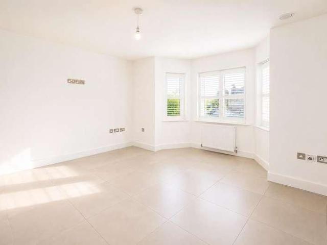 Buckingham Road, Epping, CM16