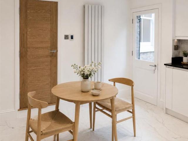 Buckingham Road, Hackney, London N1, 1 bed flat to rent, £2,550 pcm | PrimeLocation