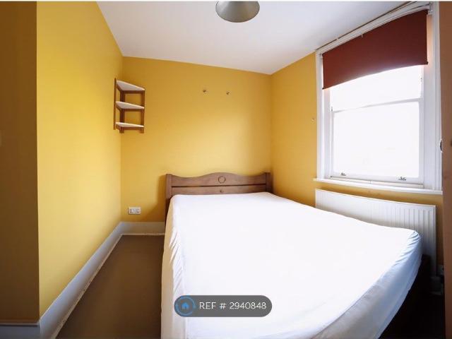 Buckingham Road, London NW10, Room to rent, £750 pcm | PrimeLocation