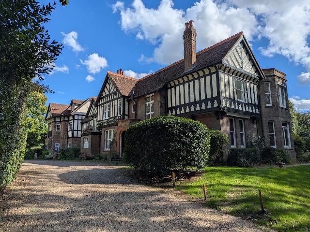 Buckingham Road, Winslow MK18, 2 bed flat to rent, £1,200 pcm | PrimeLocation