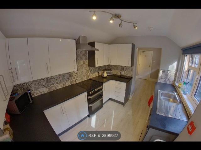 Buckingham St, Aylesbury HP20, Room to rent, £700 pcm | PrimeLocation