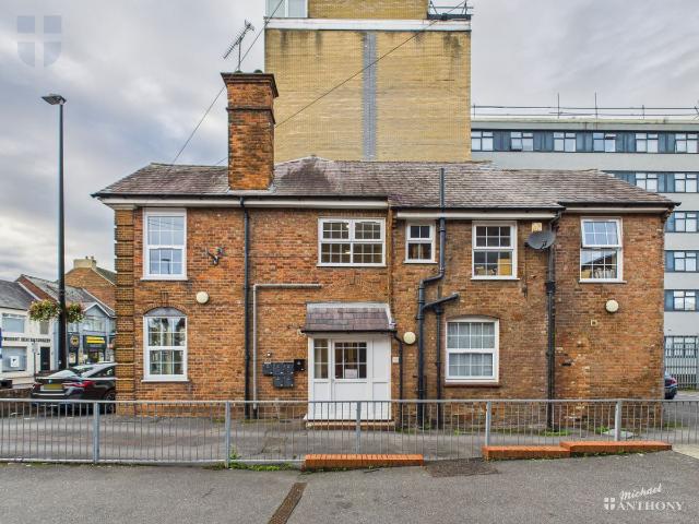 Buckingham Street, Town Centre HP20, Studio to rent, £795 pcm | PrimeLocation