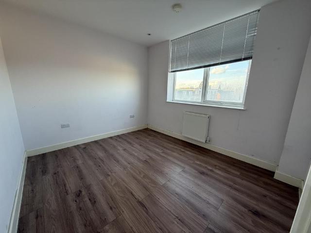 Buckingham Street, AYLESBURY 1 bed apartment to rent £1,050 pcm £242 pw