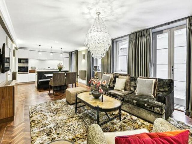Buckingham Street, Covent Garden, 3 Bedroom Apartment