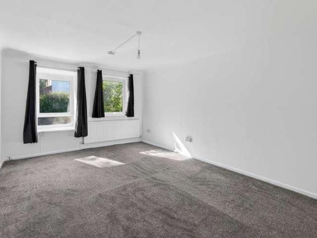 Buckingham Walk, New Milton, BH25