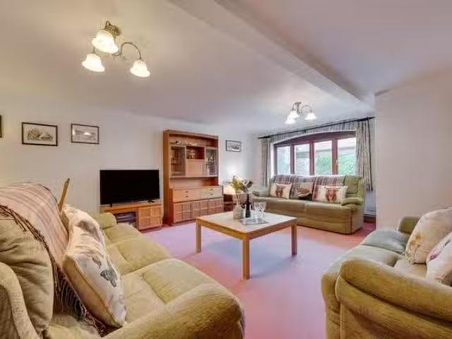 Buckland Court