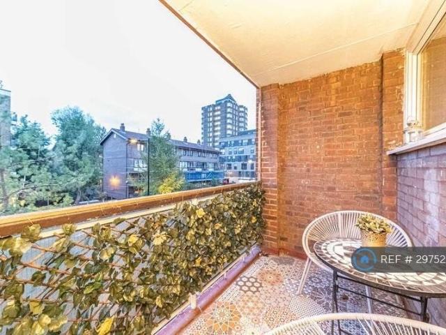 Buckland Court, London, N1 4 bed flat to rent £4,900 pcm £1,131 pw