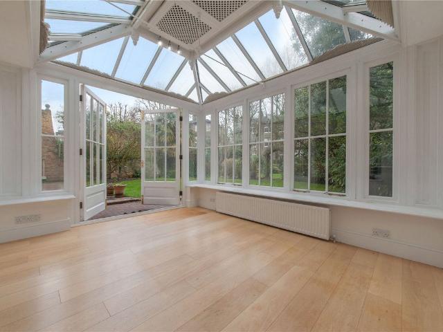 Buckland Crescent, Belsize Park NW3, 3 bed flat to rent, £7,000 pcm | PrimeLocation