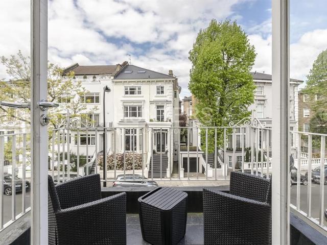 Buckland Crescent, London NW3, 3 bed flat to rent, £6,715 pcm | PrimeLocation