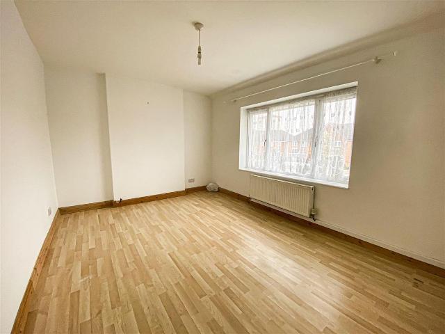 Buckland End, Hodge Hill B34, 1 bed flat to rent, £785 pcm | PrimeLocation