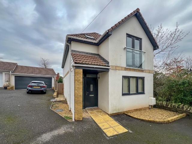 Bucklands Grove, Nailsea, North. 3 bed detached house to rent £2,250 pcm £519 pw